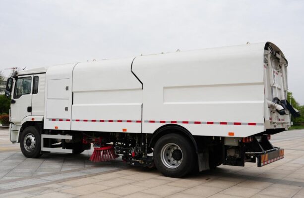Shaanxi 18 Ton Electric Road Sweeper - Electric Truck